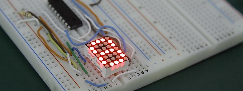 7 5 Dot Matrix Character Generator